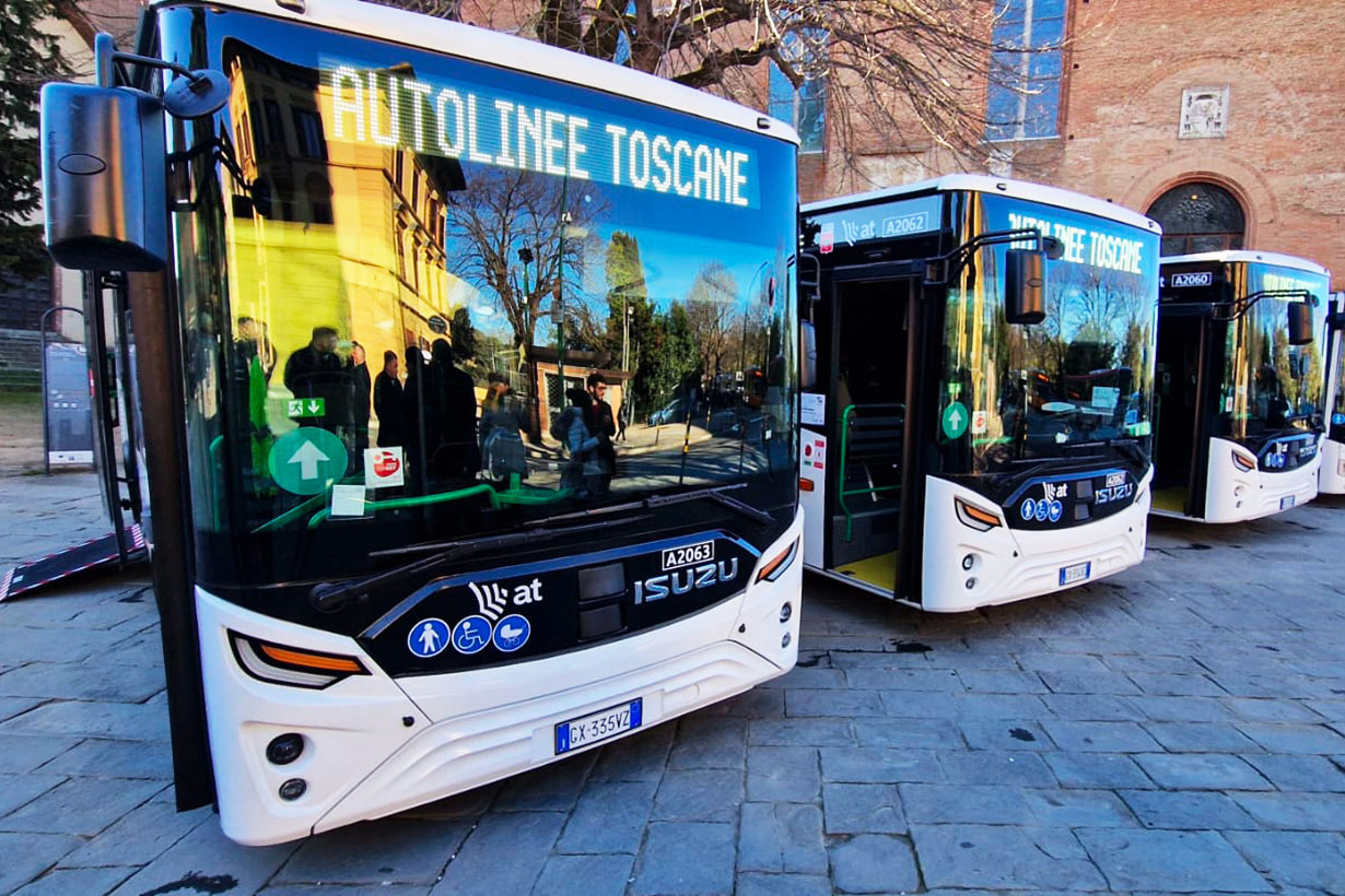 at continua a rinnovare il parco bus di Siena: 7 nuovi bus urbani